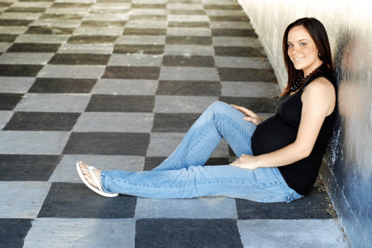 Navigating High School While Pregnant: Support for Teens